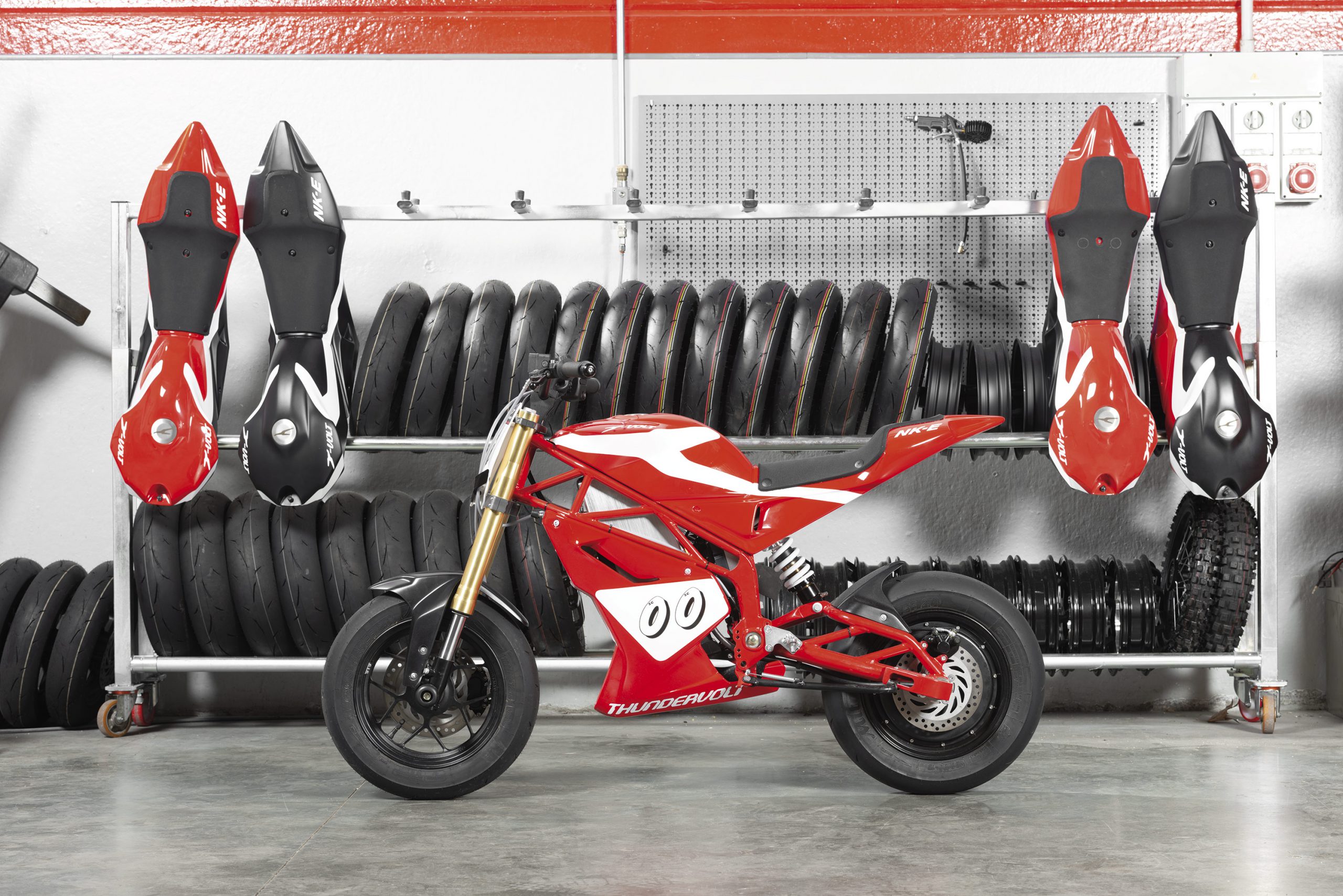 Thundervolt NK-E, la pequeña “pitbike” eléctrica - Exclusivo Motos