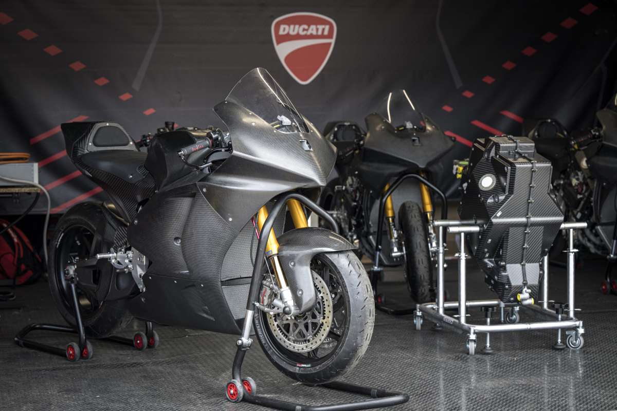 Ducati concluyó su primera temporada como proveedor único del MotoE ...