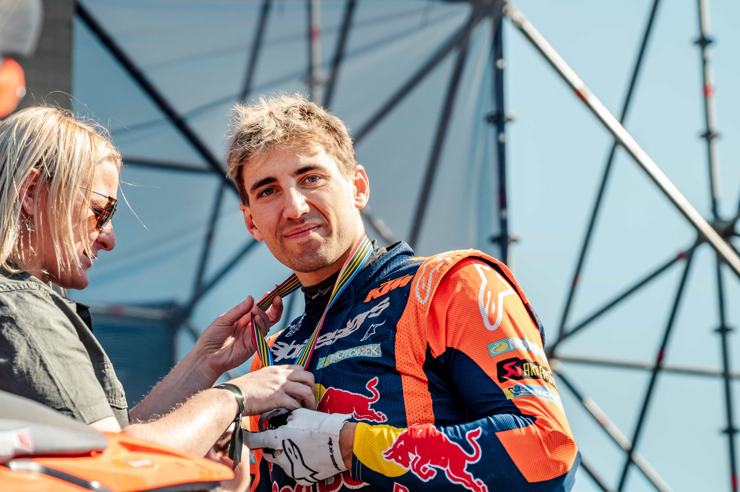 Daniel Sanders es el ganador del South African Safari Rally 2025 - Exclusivo Motos